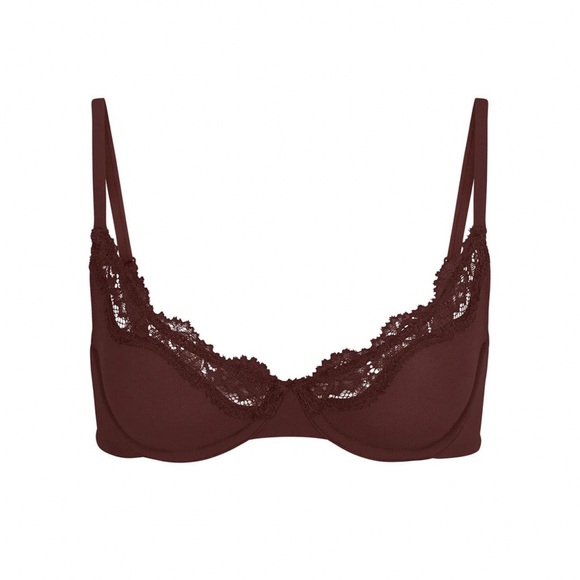 SKIMS | Intimates & Sleepwear | Fits Everybody Lace Unlined Demi Bra ...
